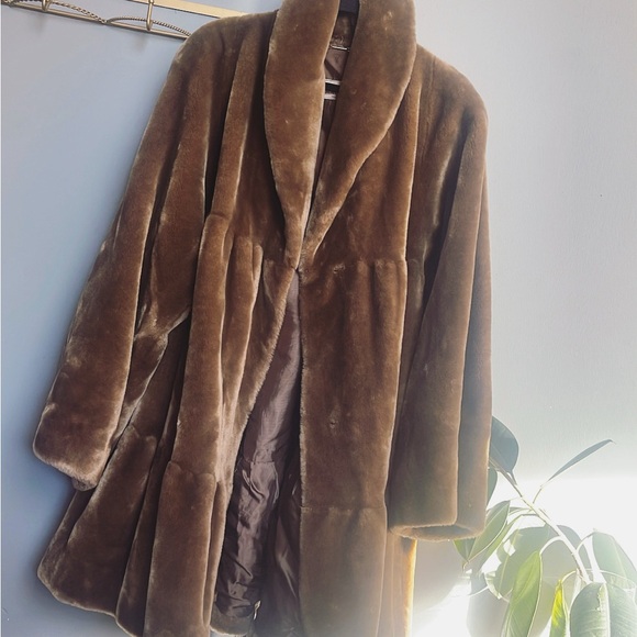 Jackets & Coats | Vintage Mabrun Faux Fur Swing Coat In Mocha Xl | Poshmark